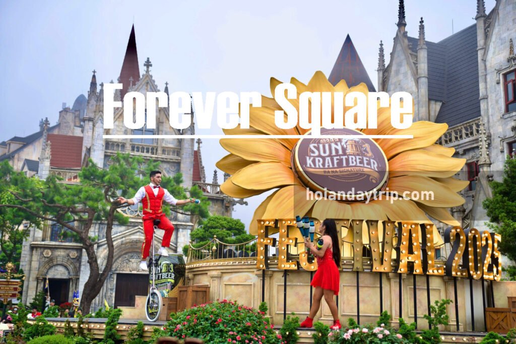 Forever Square (French Square) in Ba Na Hills - Golden Hands Bridge Tours
